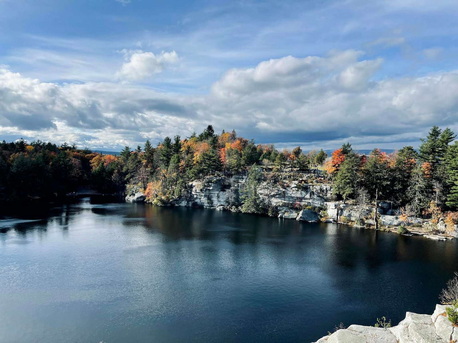 8 Lake Getaways That Are The Perfect Weekend Escape from NYC - Sprinkle ...