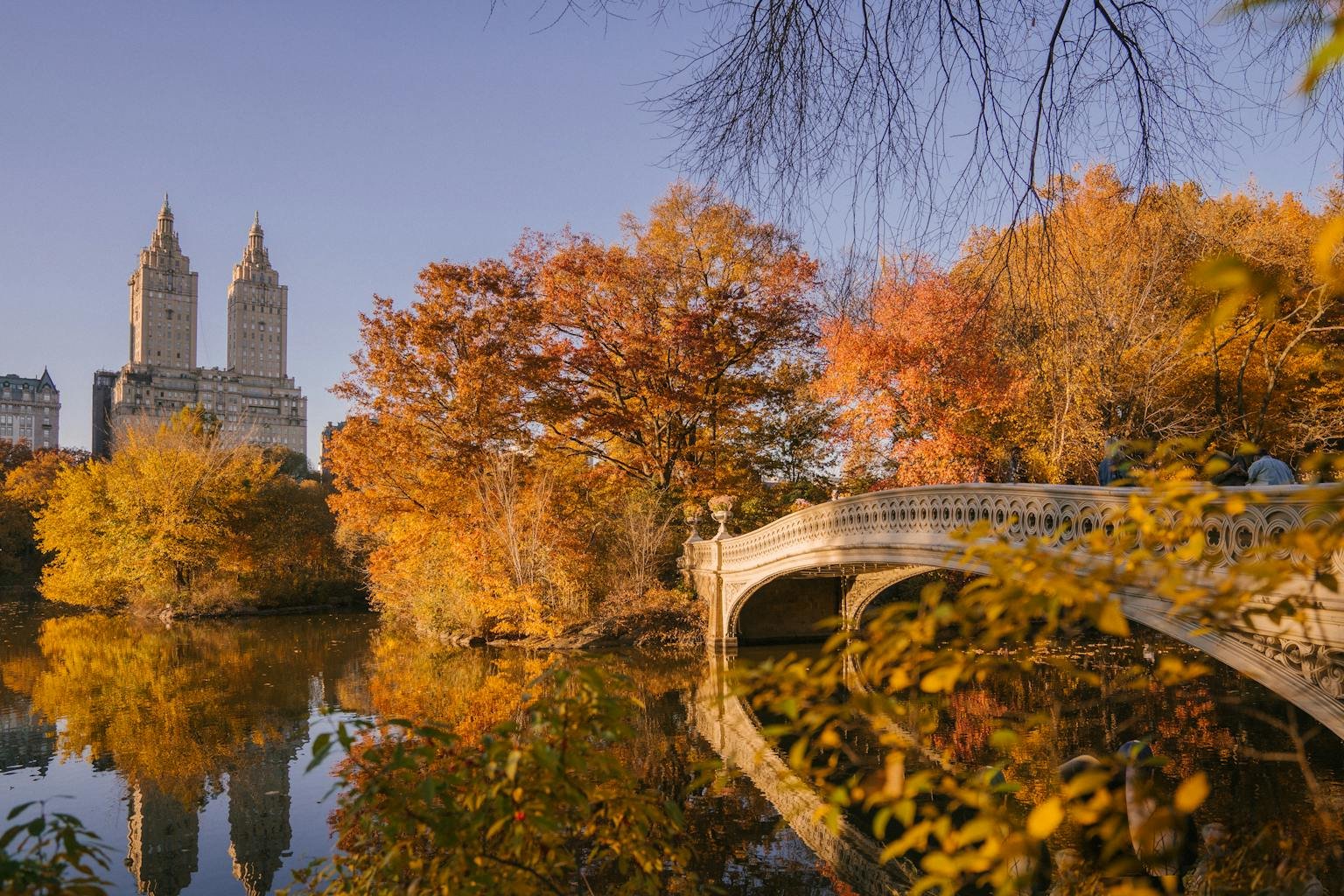 10 Unforgettable Fall Weekend Getaways in the Northeast - Sprinkle of ...